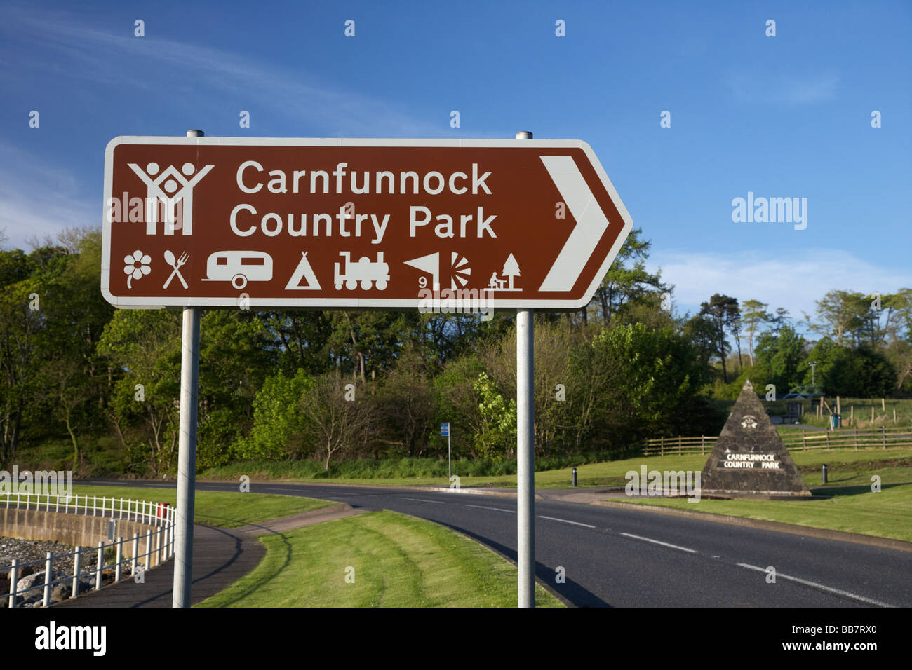 Northern ireland road signs hi-res stock photography and images - Alamy