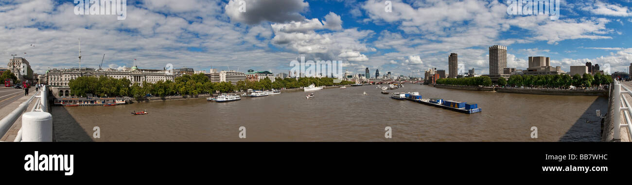 The city of london panorama hi-res stock photography and images - Alamy