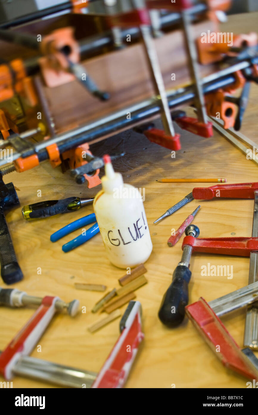 Broken clamp hi-res stock photography and images - Alamy