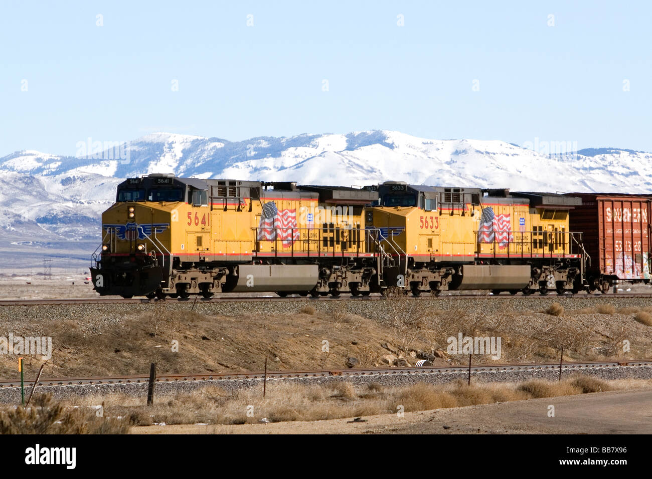 Freight train east of Boise Idaho Stock Photo - Alamy