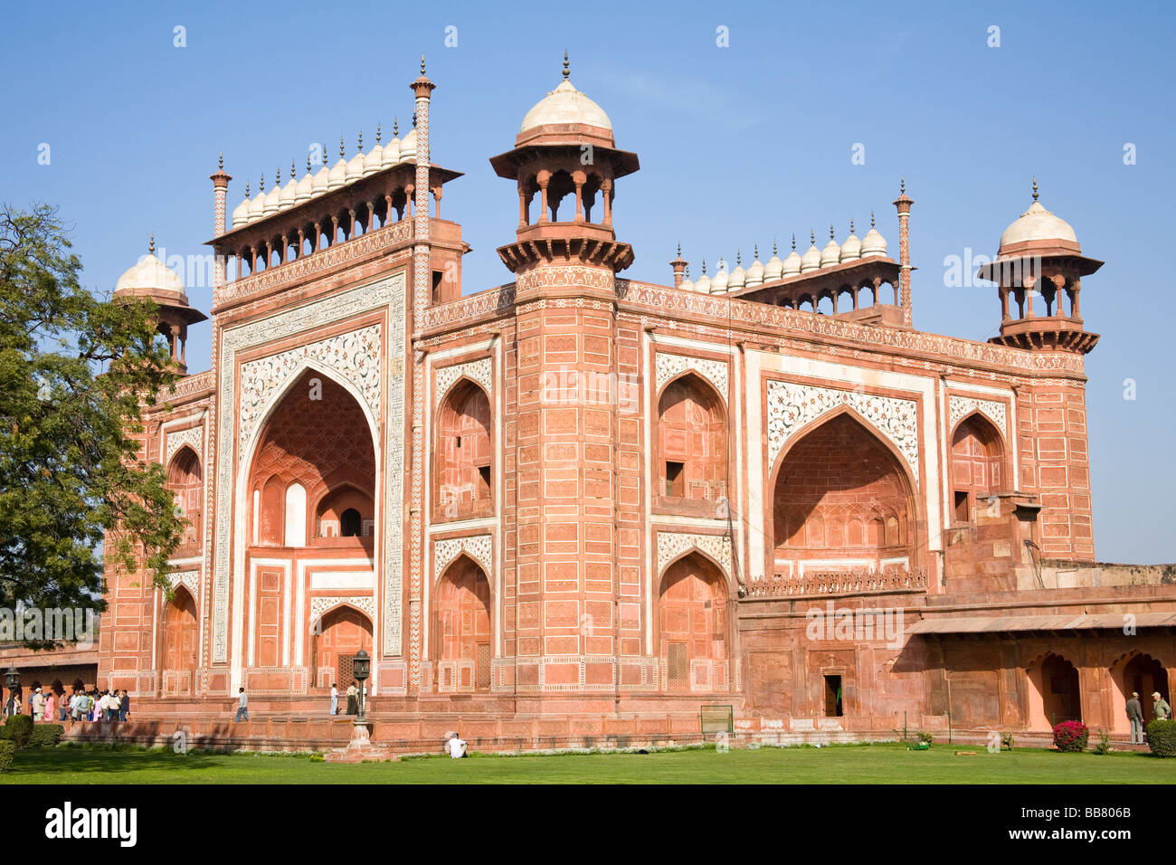 Chhatris great gate hi-res stock photography and images - Alamy