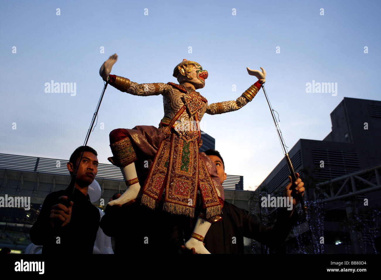 Thai puppet performance at Siam Paragon , Bangkok , Thailand Stock ...