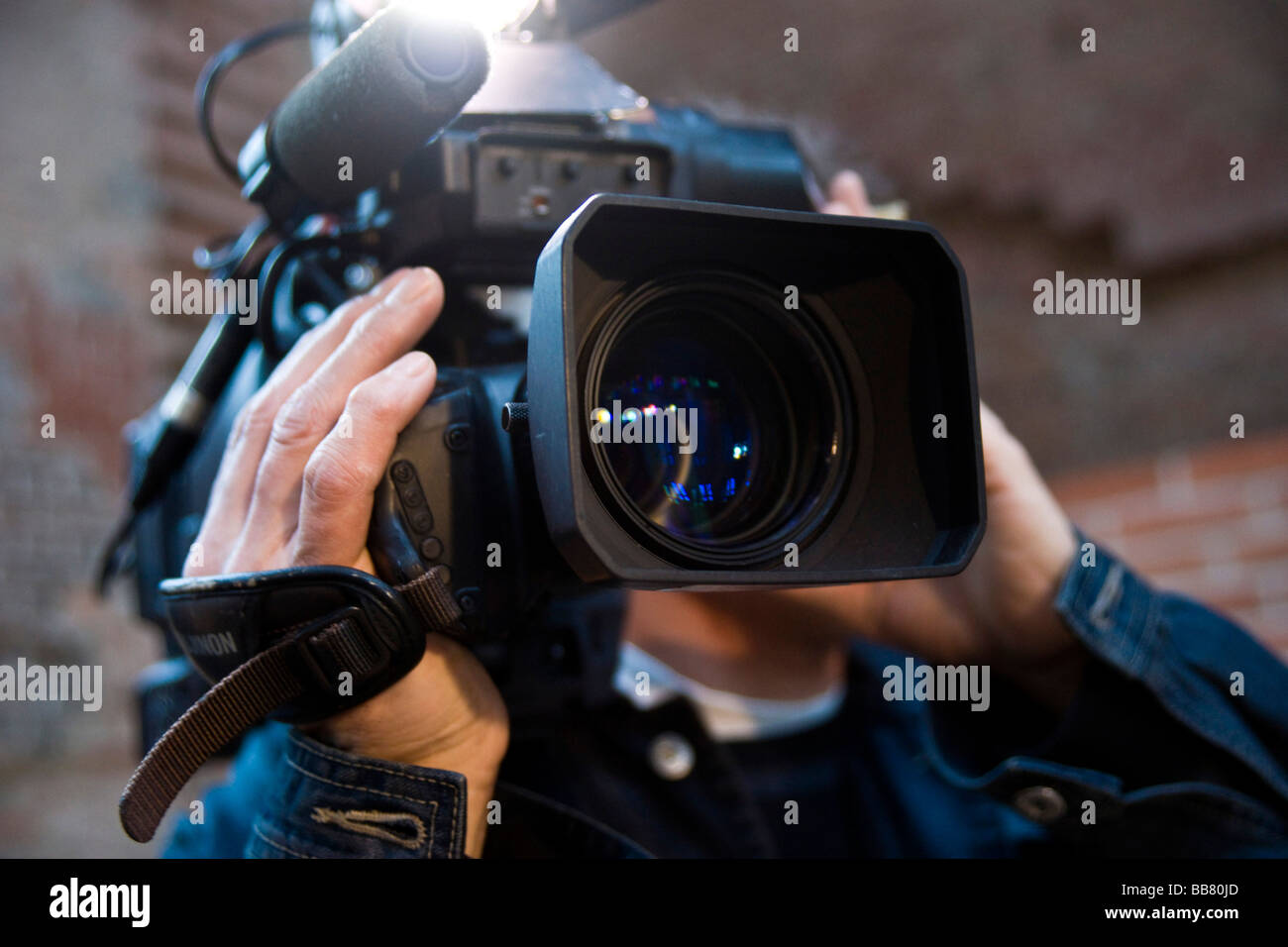 Movie shooting hi-res stock photography and images - Alamy
