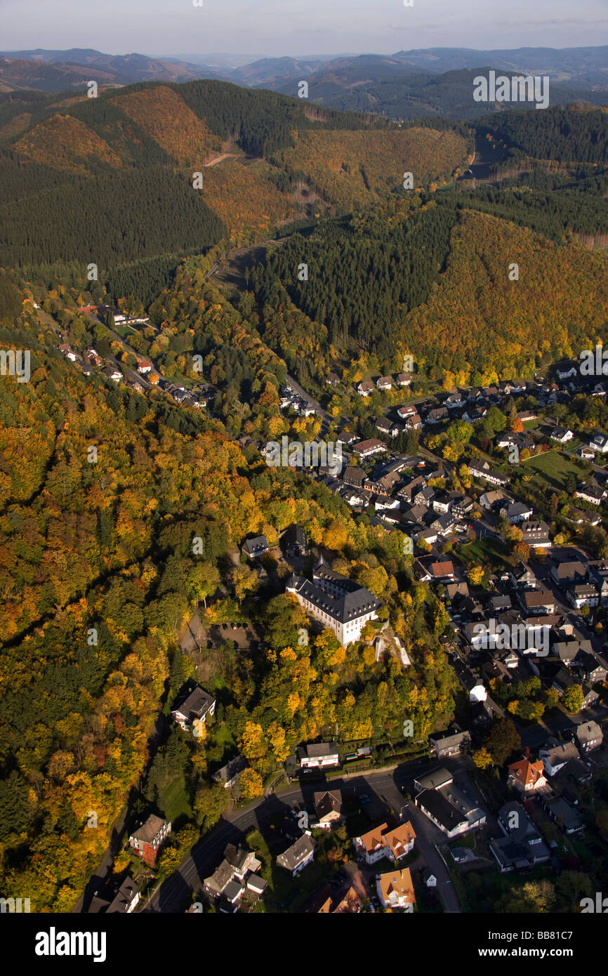 Aerial photos of small villages hi-res stock photography and images - Alamy