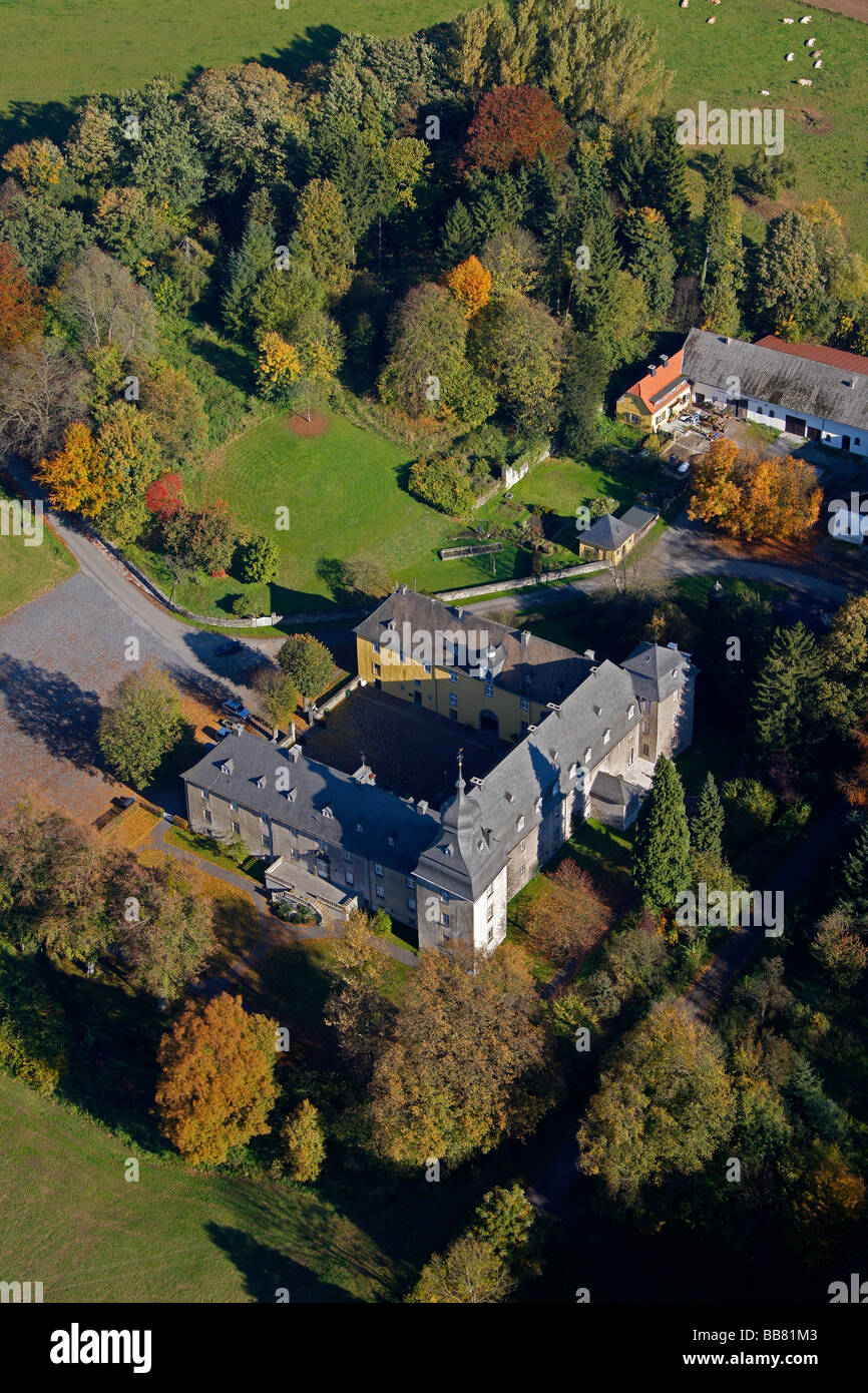 Aerial photo, Meschede Castle, Sundern, Hochsauerlandkreis, Sauerland ...