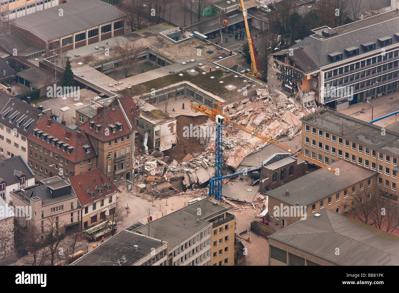 Collapse of the historical archive of the city of cologne hi-res stock ...