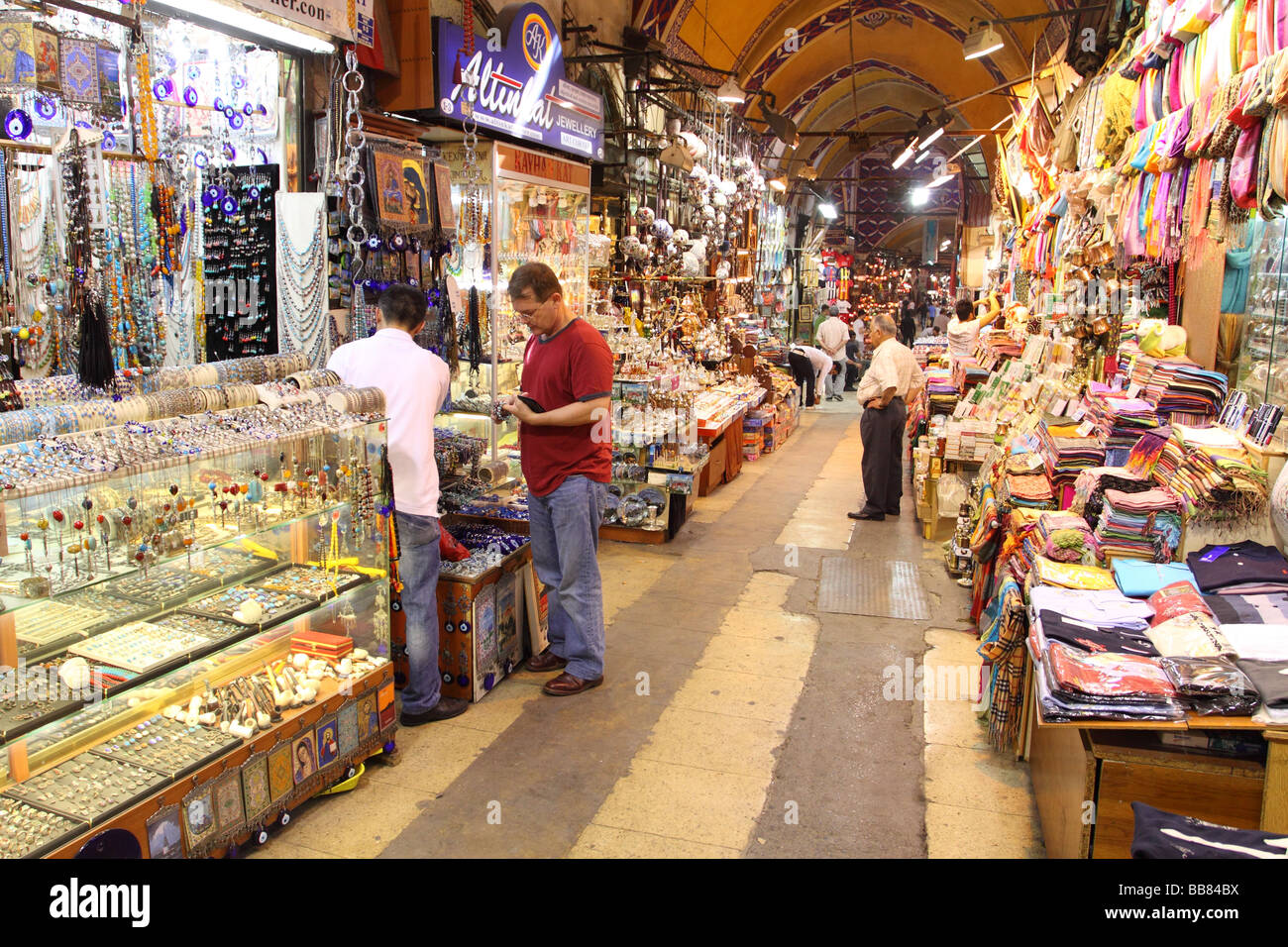 Istanbul Turkey the Grand Bazaar market Stock Photo - Alamy