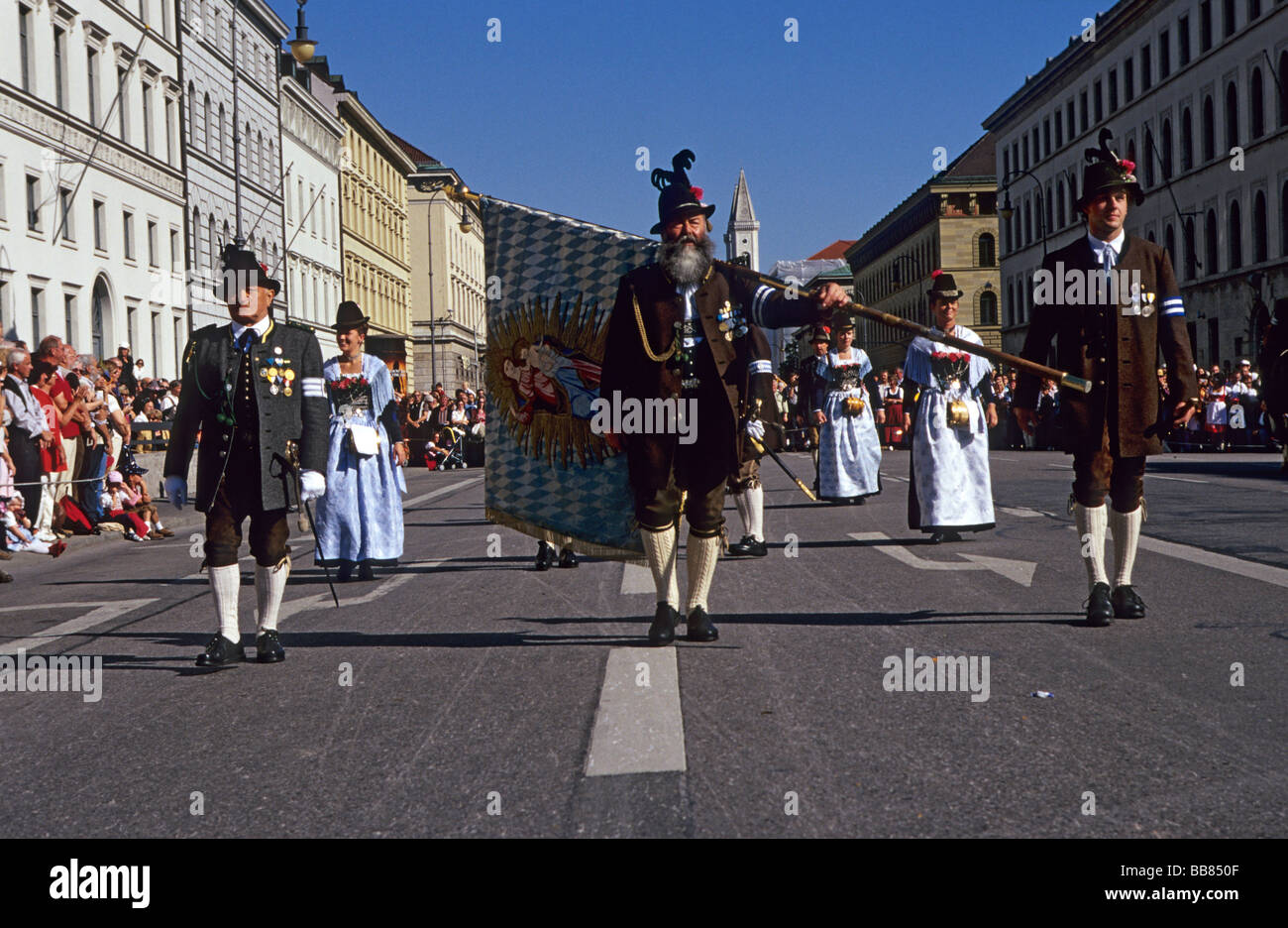 Traditional costume and shooters parade, on the occasion of the ...