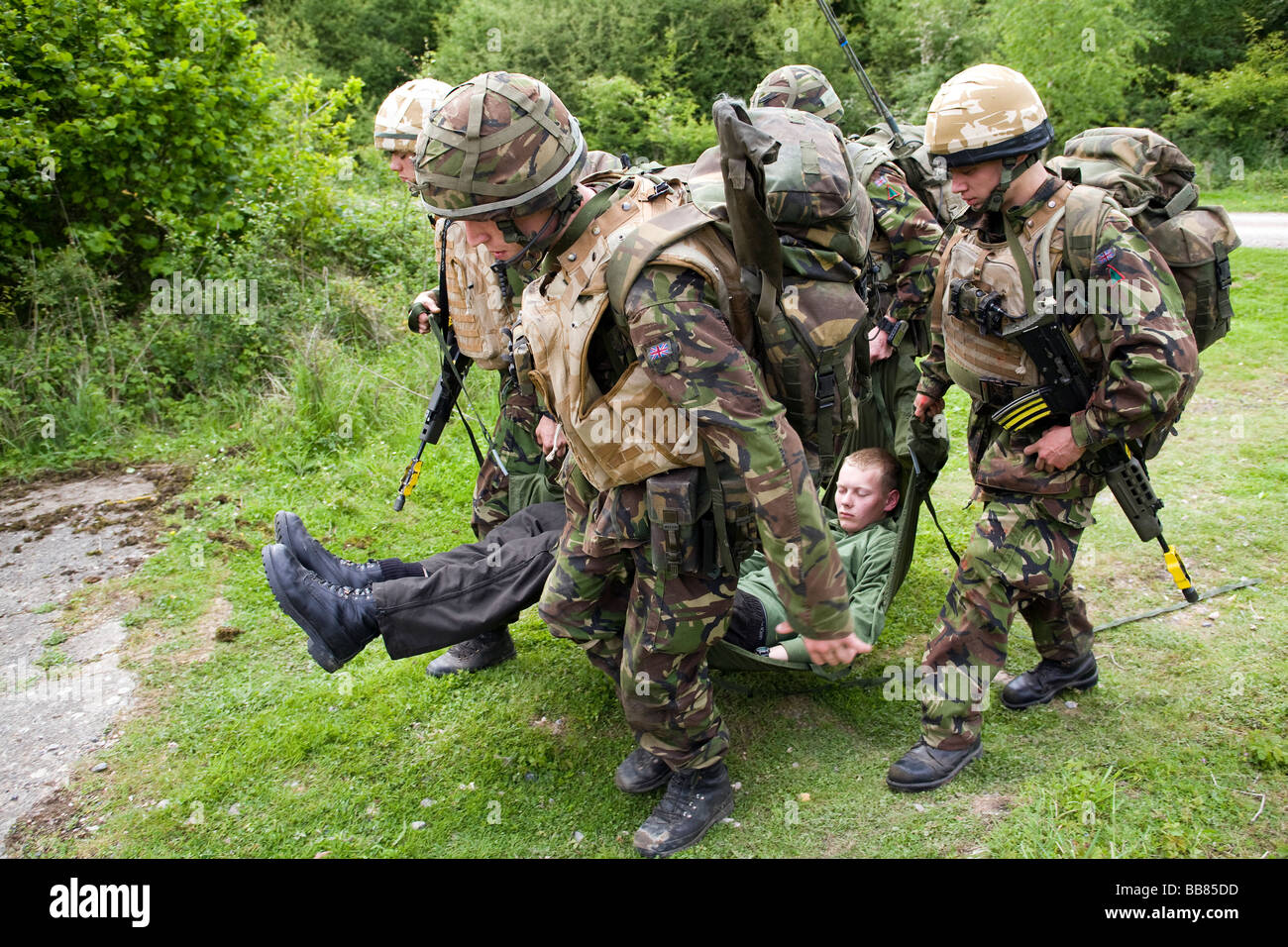 British soldiers from the 4th Battalion, The Rifles on execises at ...