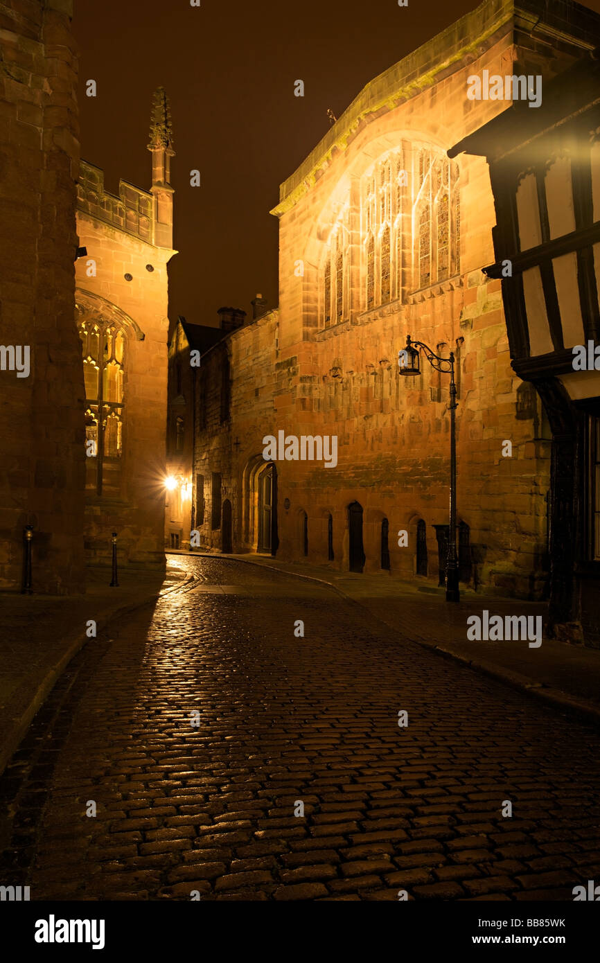 Night time view of Coventry Cathedral and St Mary's Guildhall in ...