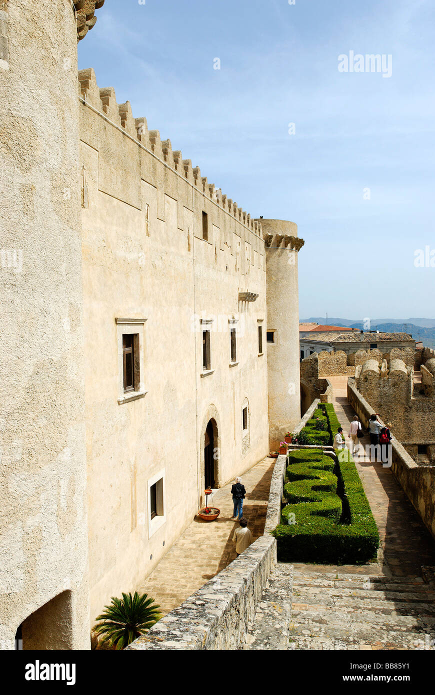 Calabria castles hi-res stock photography and images - Alamy
