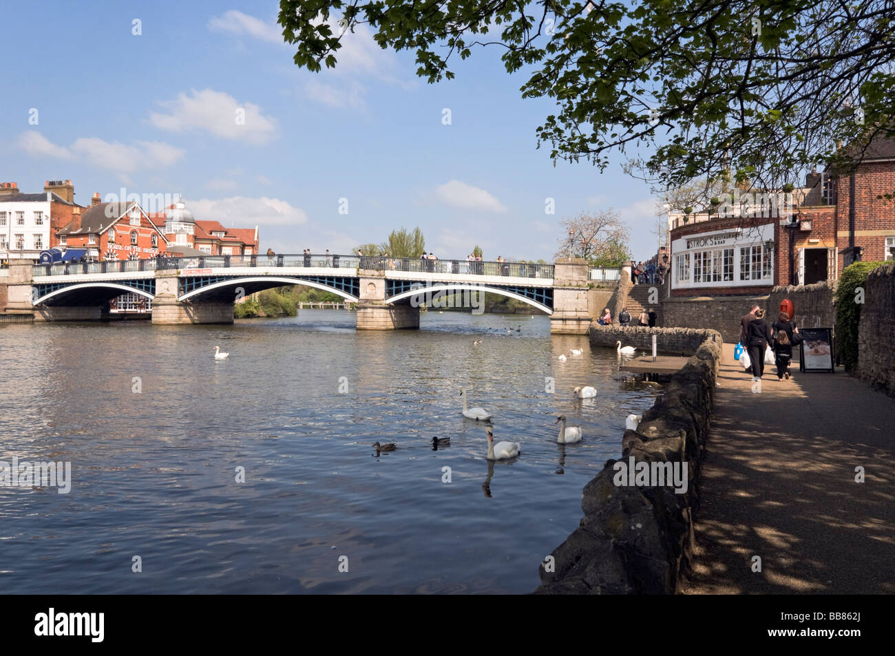 Windsor Bridge Berkshire Stock Photo - Alamy