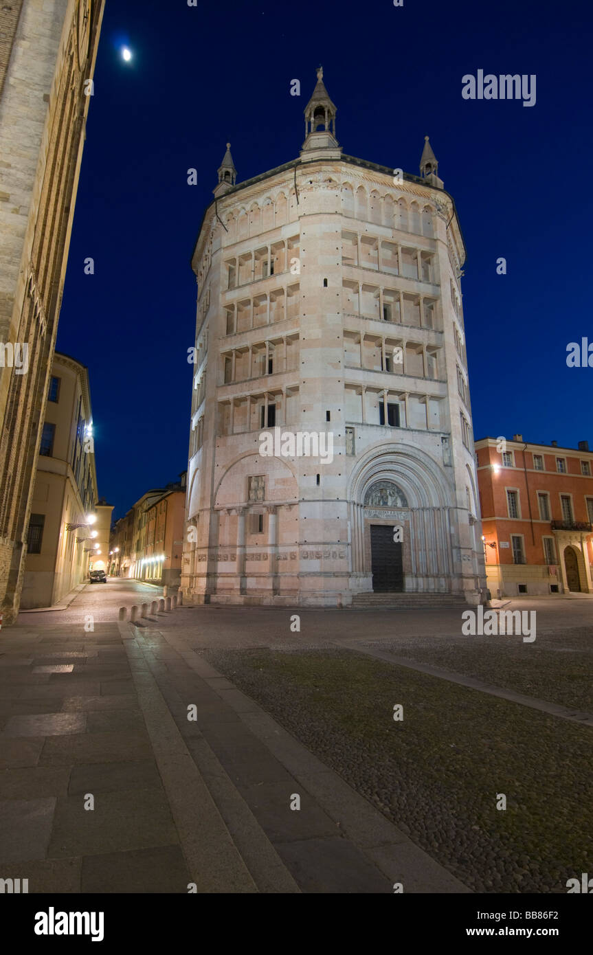 Baptistry of parma hi-res stock photography and images - Alamy