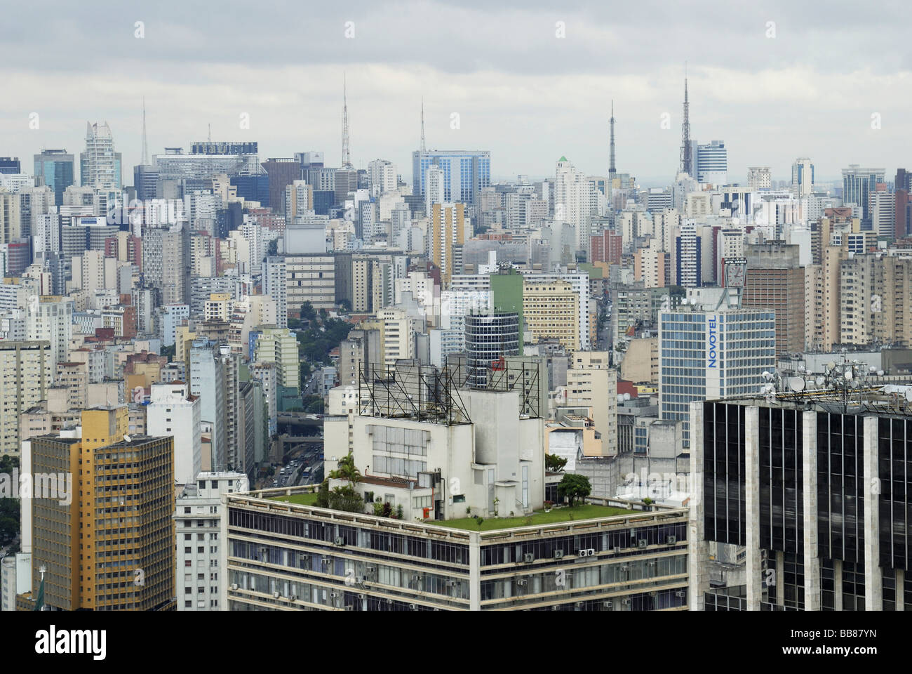 Sao paulo brazil skyline hi-res stock photography and images - Alamy
