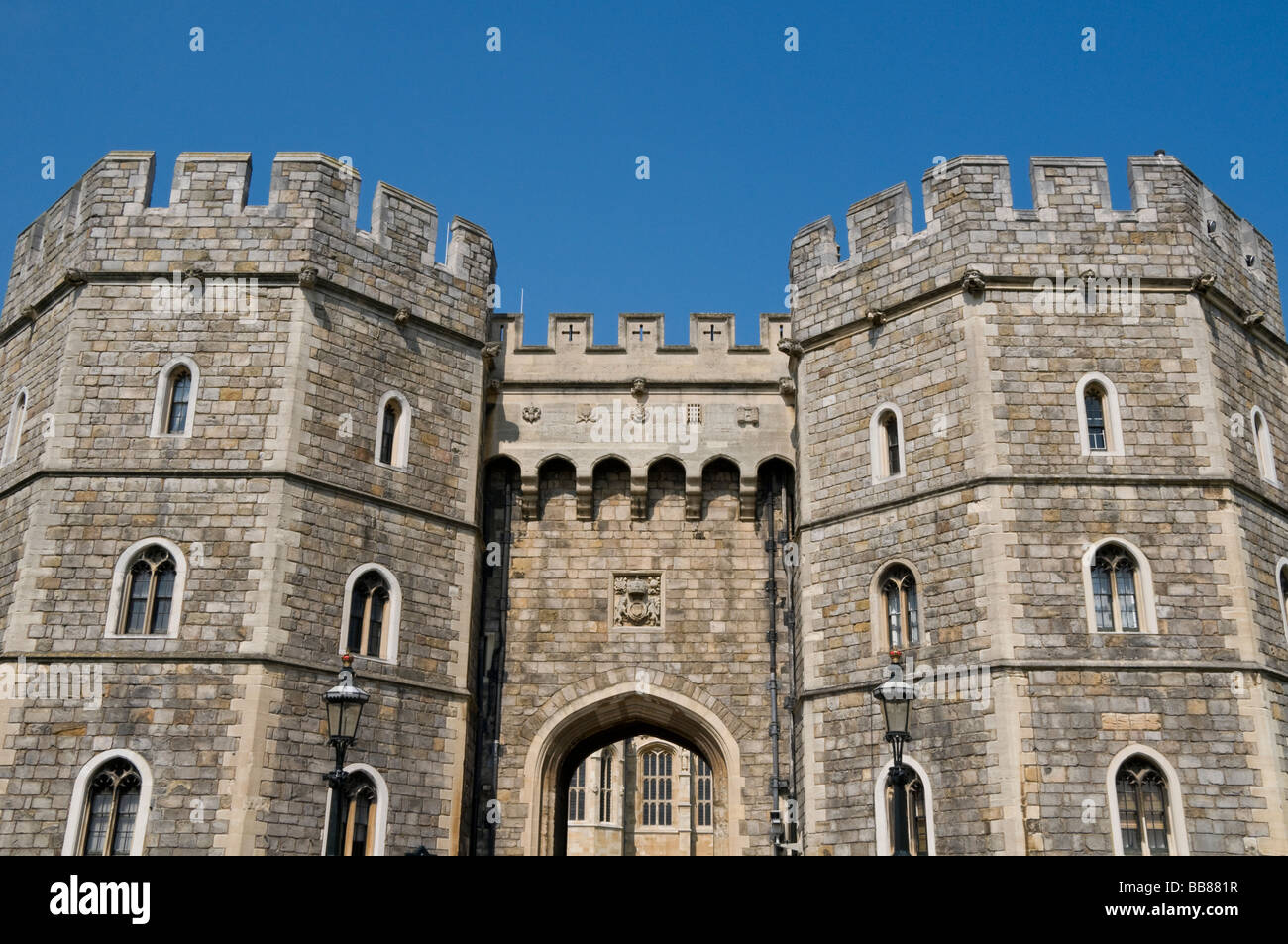 Windsor castle architecture palace hi-res stock photography and images ...