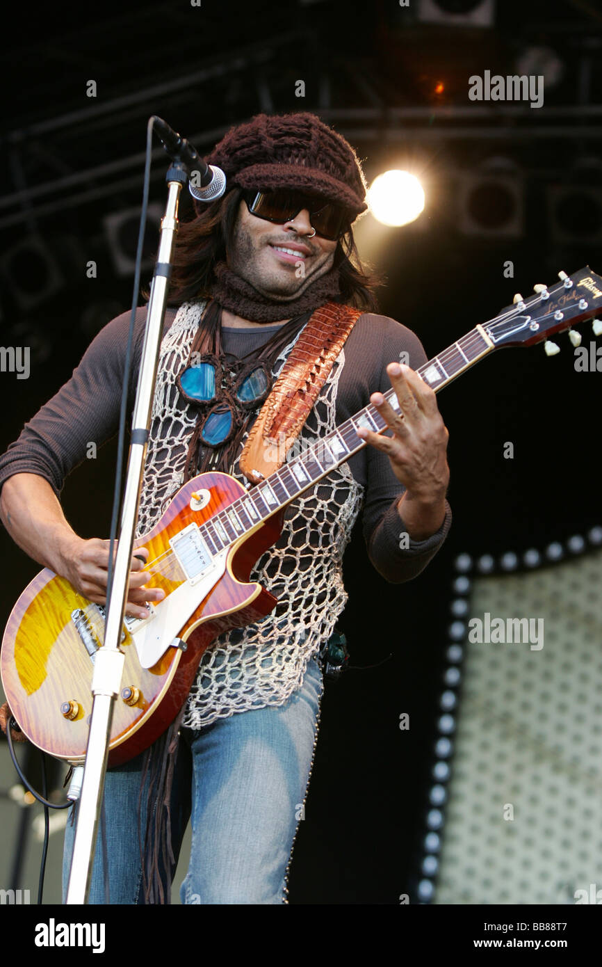 Lenny Kravitz, US-American rock singer, musician, songwriter and music ...