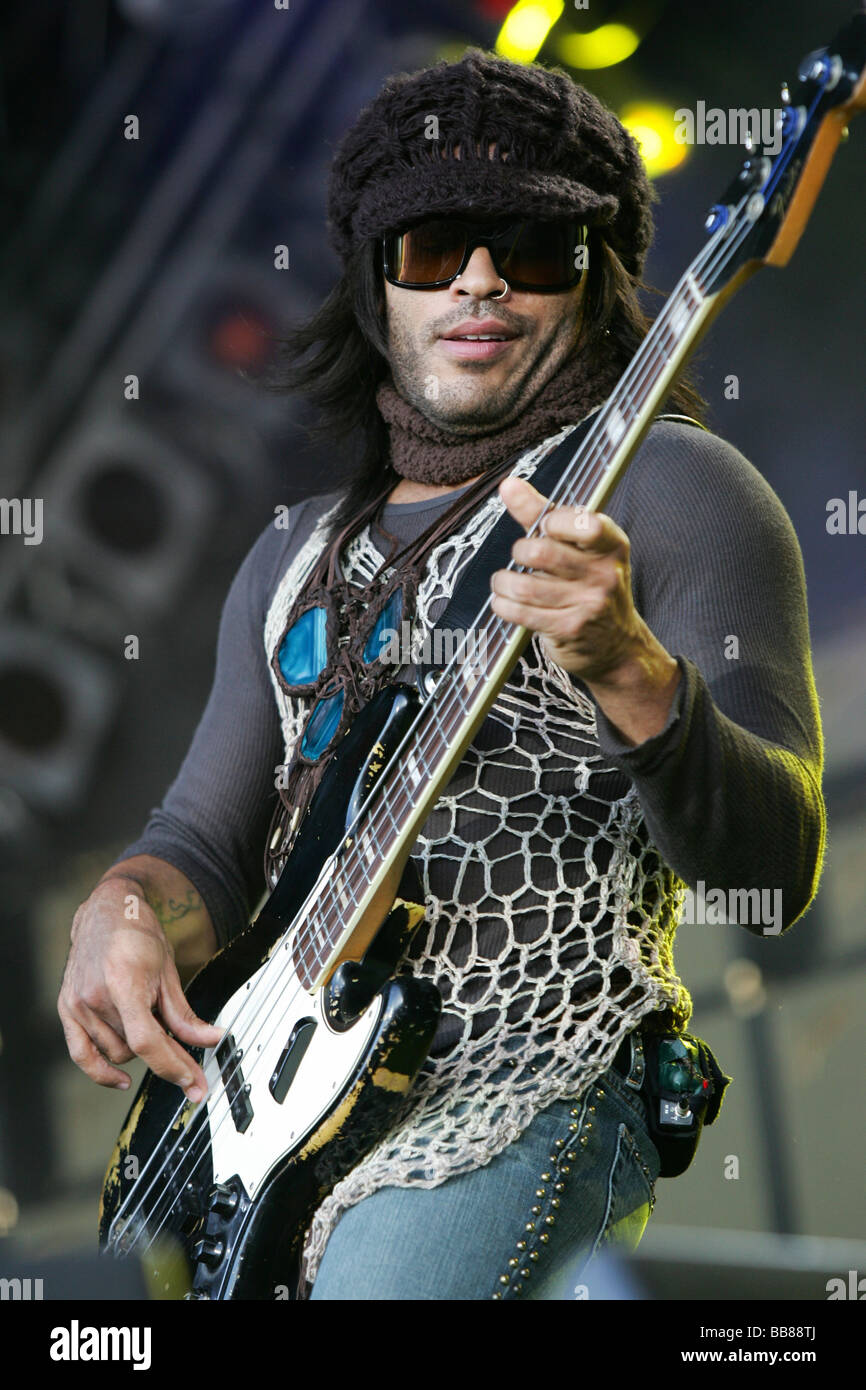 Us air guitar hi-res stock photography and images - Alamy