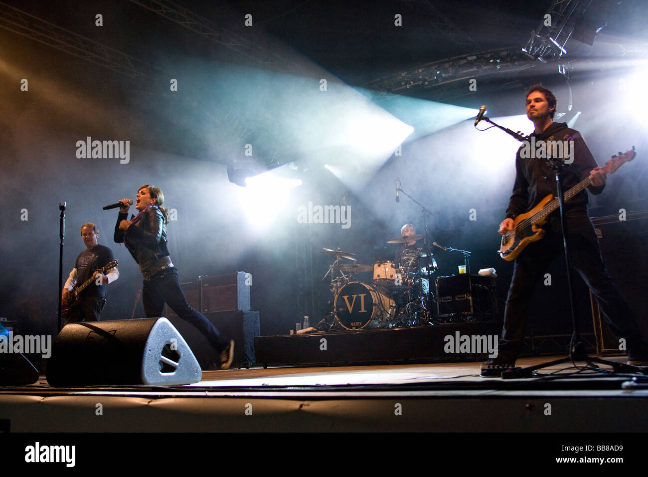 Deutsche pop band hi-res stock photography and images - Alamy