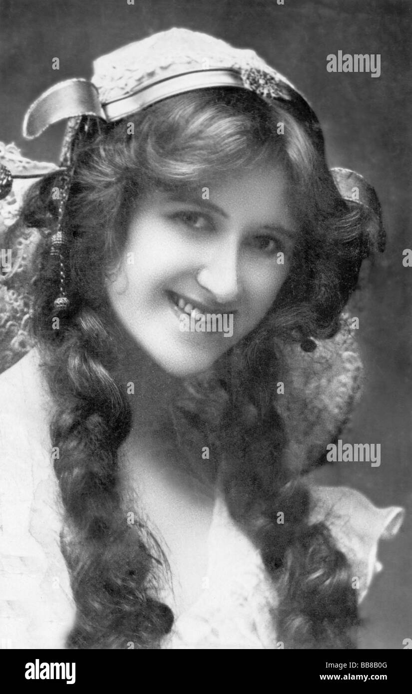Victorian Edwardian Actress Singer High Resolution Stock Photography ...
