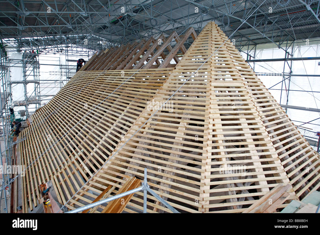 Intermediate roof hi-res stock photography and images - Alamy