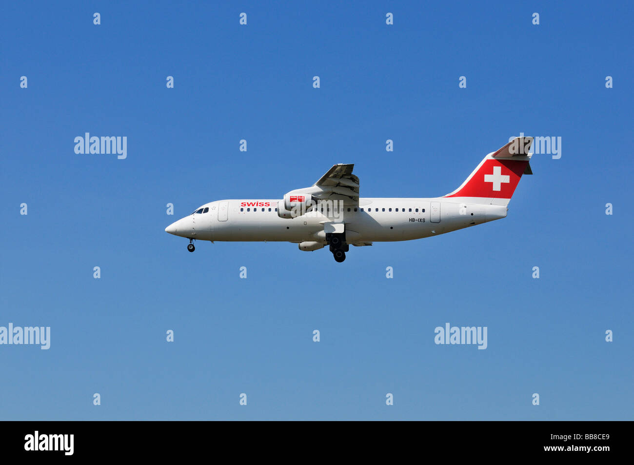 Swiss avro rj100 hi-res stock photography and images - Alamy