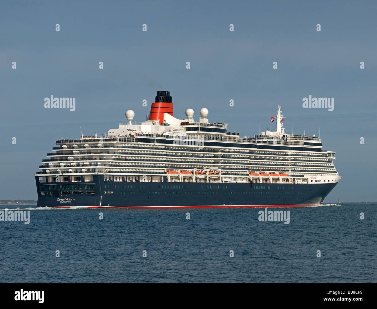 Cunard queen victoria hi-res stock photography and images - Alamy