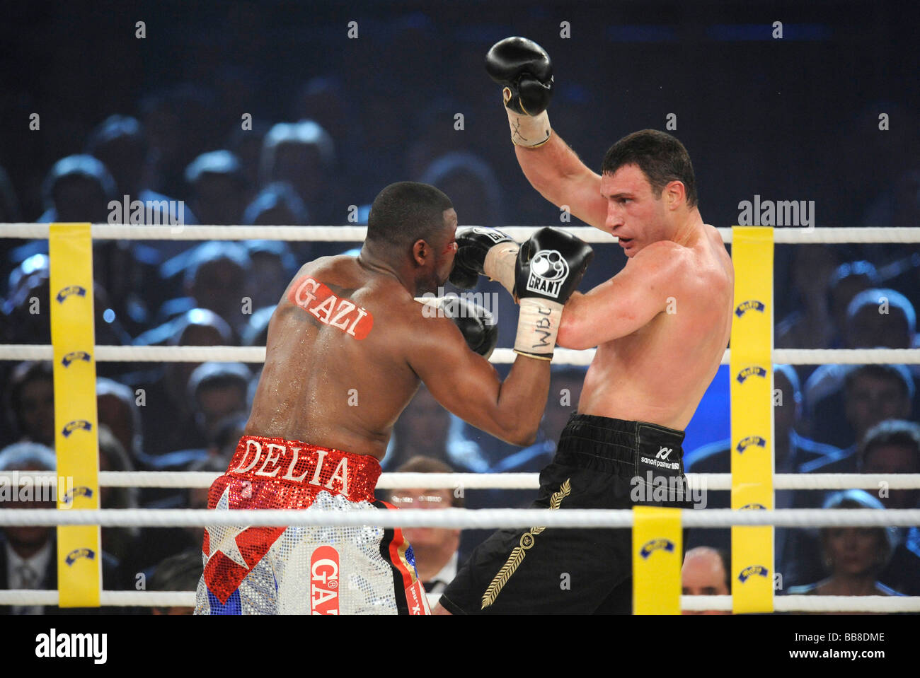 Vitali Witali KLITSCHKO vs. Juan Carlos GOMEZ, Super Heavyweight Boxing ...