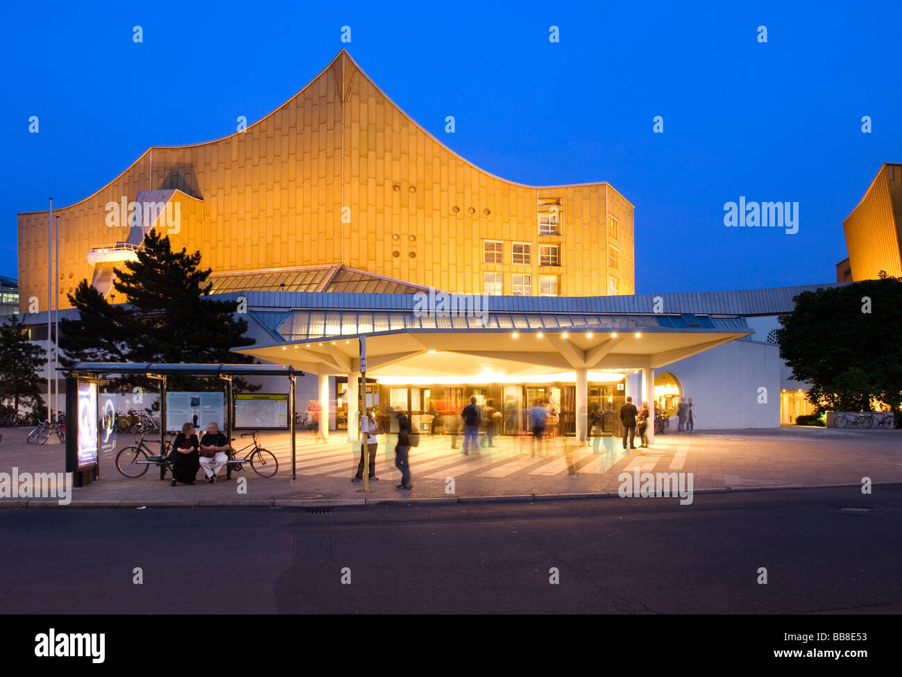 Berlin Philharmonic Concert Hall In The Evening Berlin Germany berlin-philharmonic-concert-hall-in-the-evening-berlin-germany