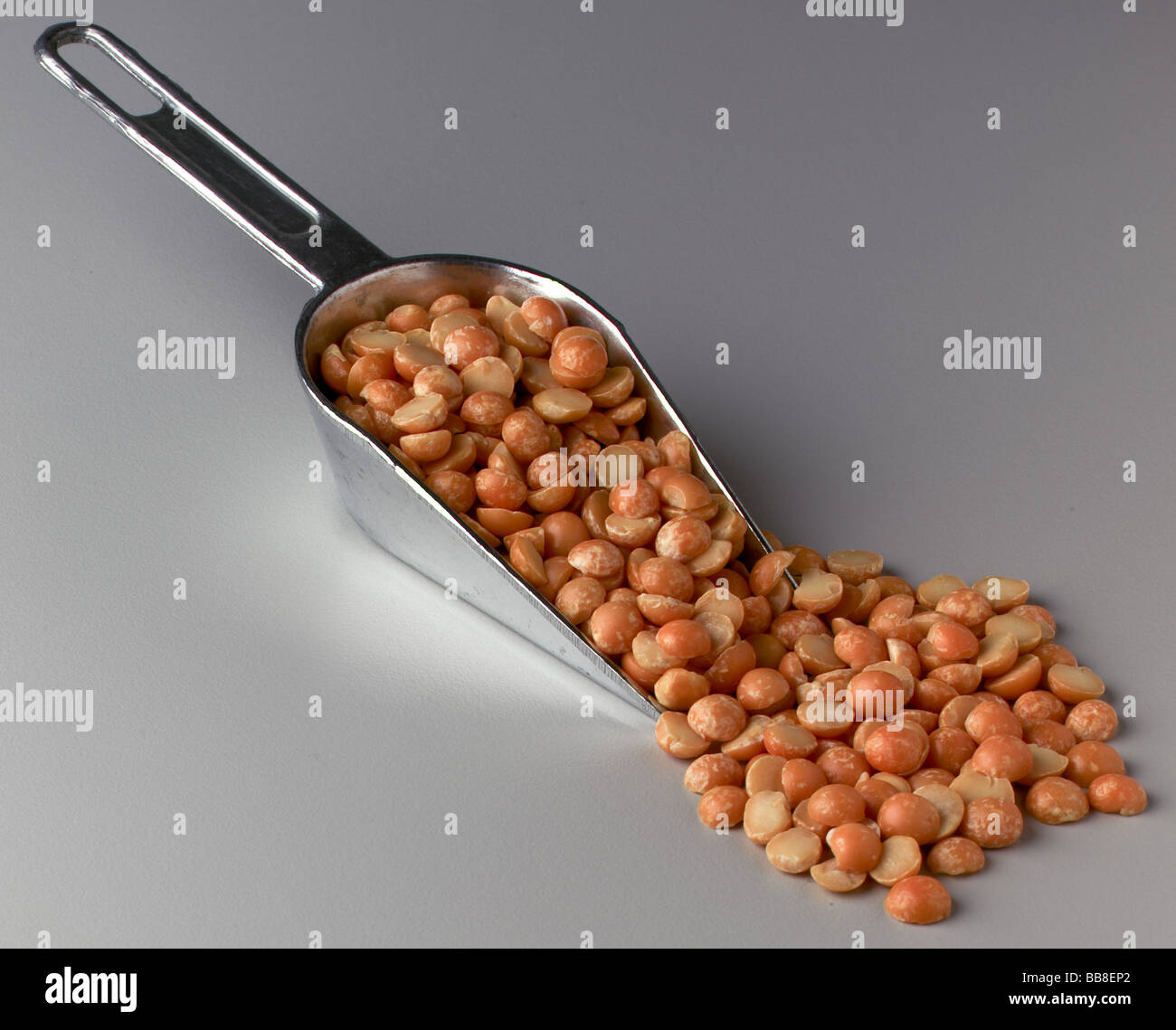Yellow split peas Stock Photo - Alamy