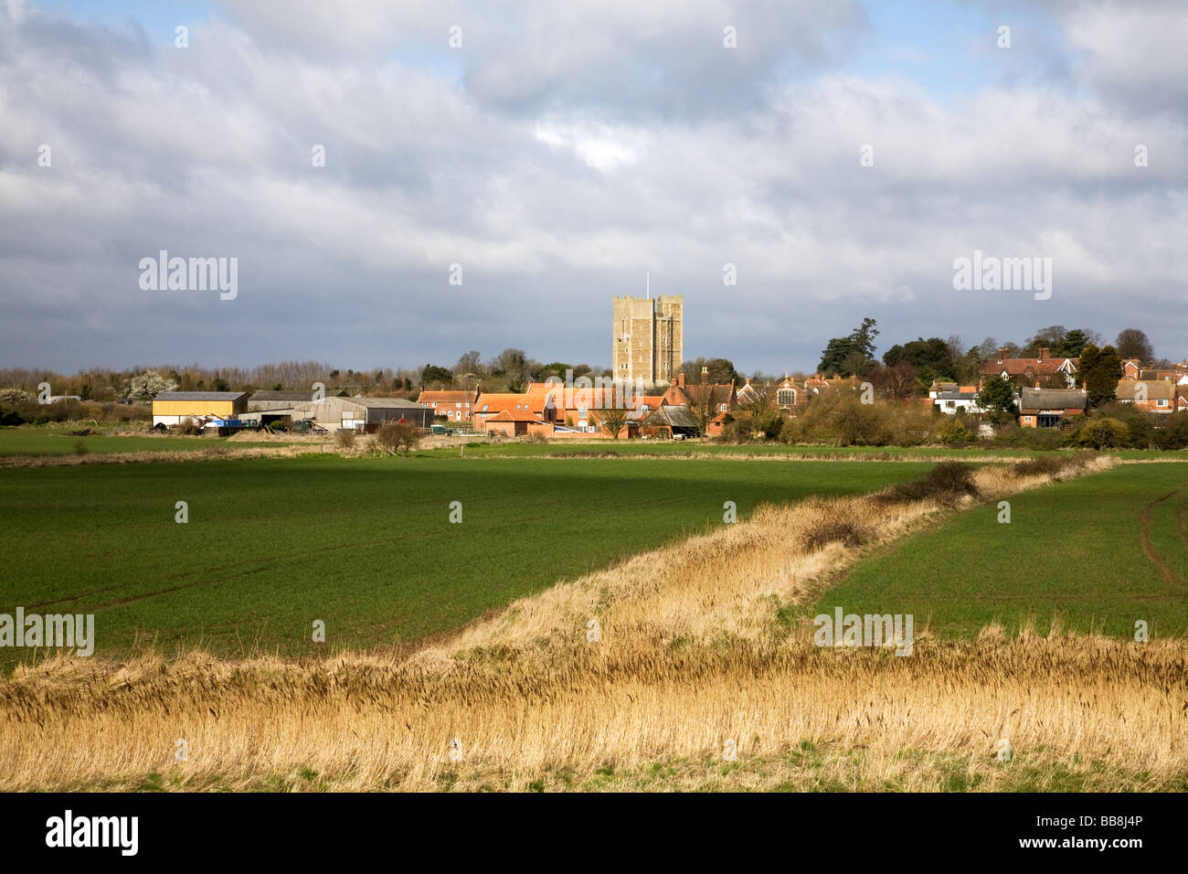 Suffolk Fields High Resolution Stock Photography and Images - Alamy