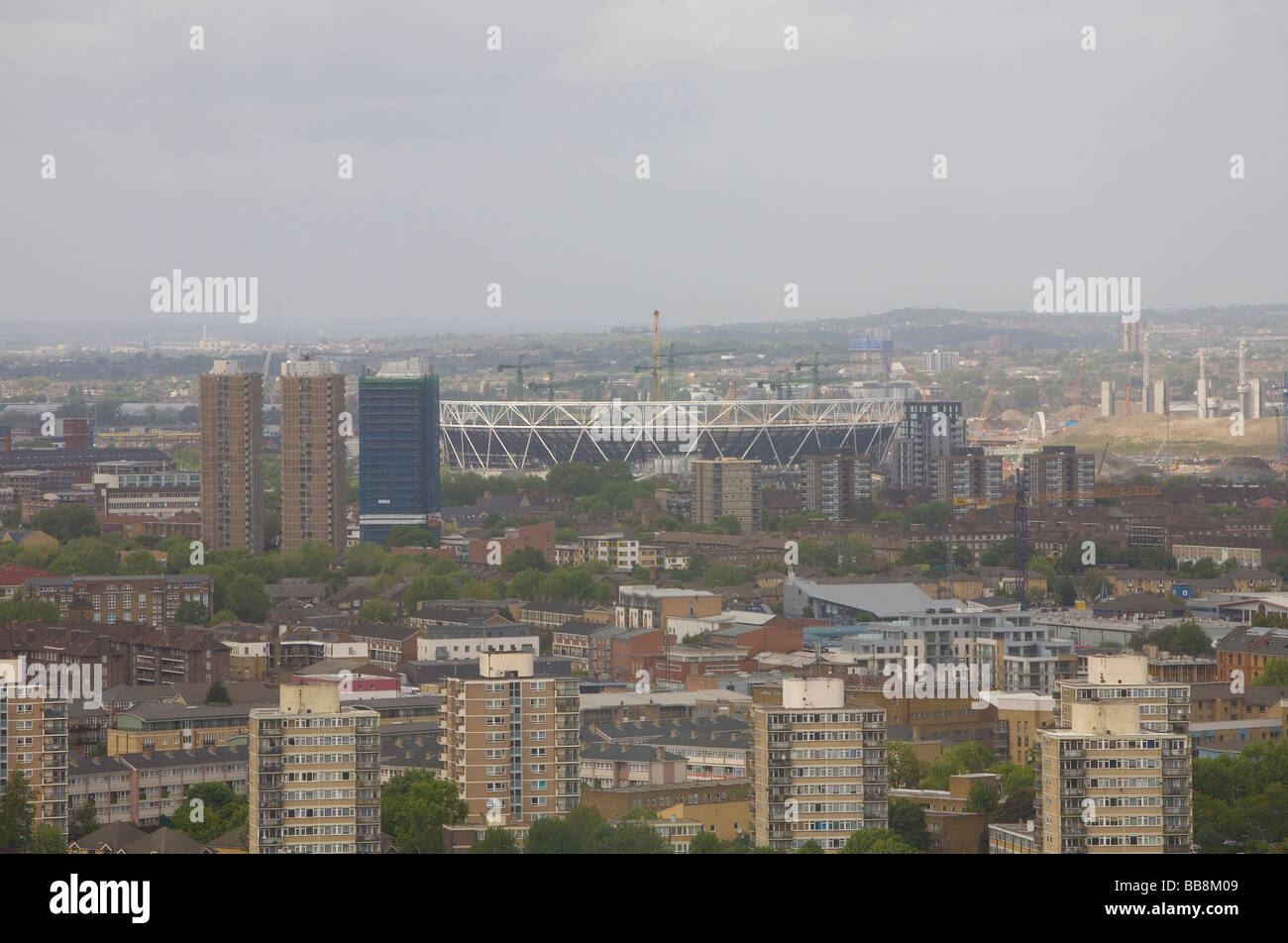 LONDON OLYMPICS 2012 The London Olympic Stadium under construction in ...