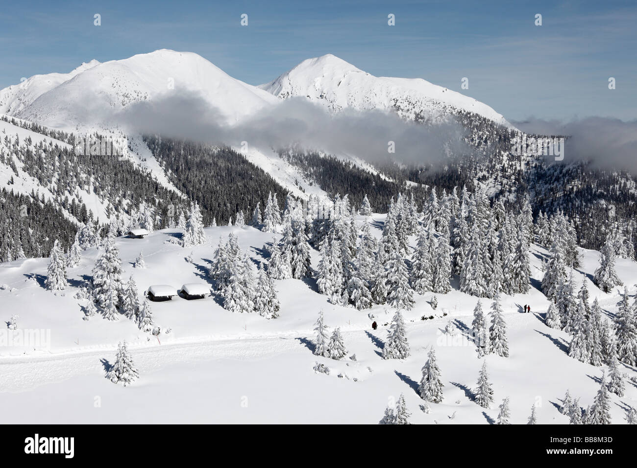 Garmisch partenkirchen landscape hi-res stock photography and images ...