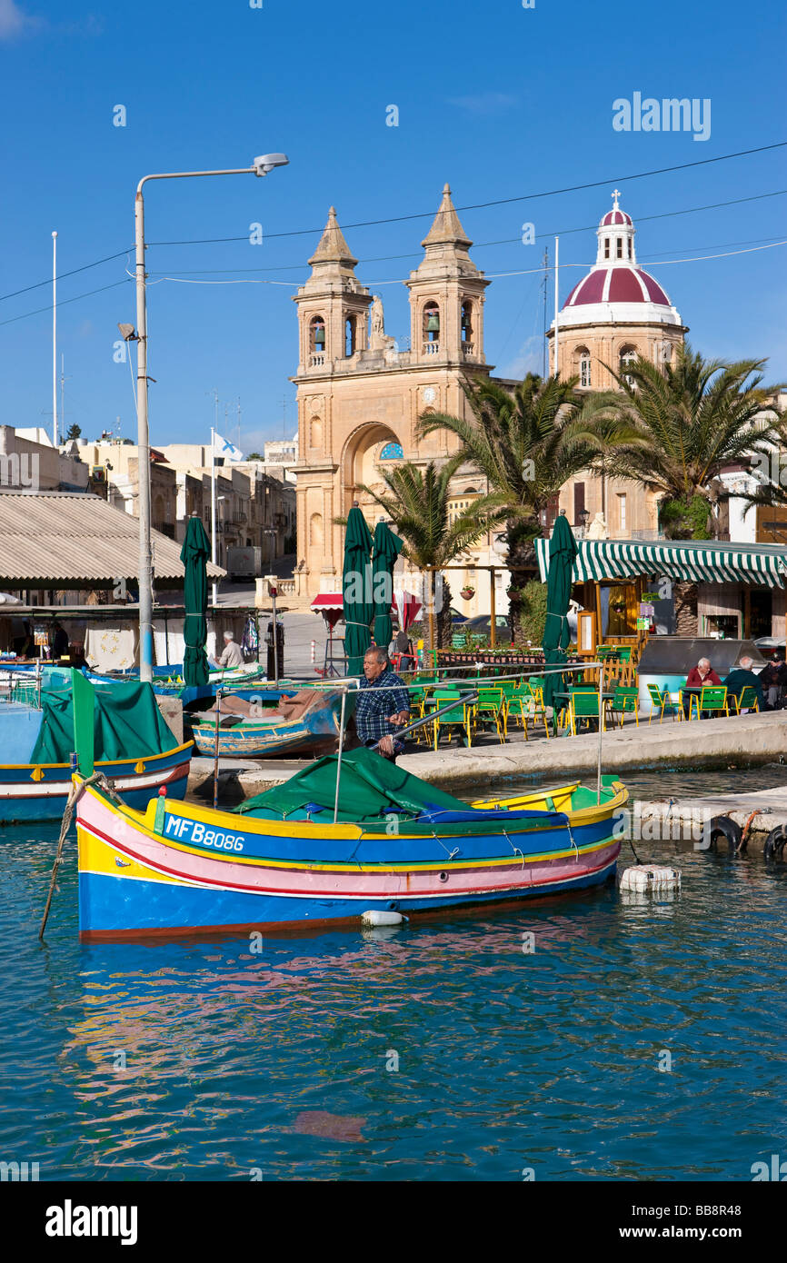 Maltese navy vessels hi-res stock photography and images - Alamy