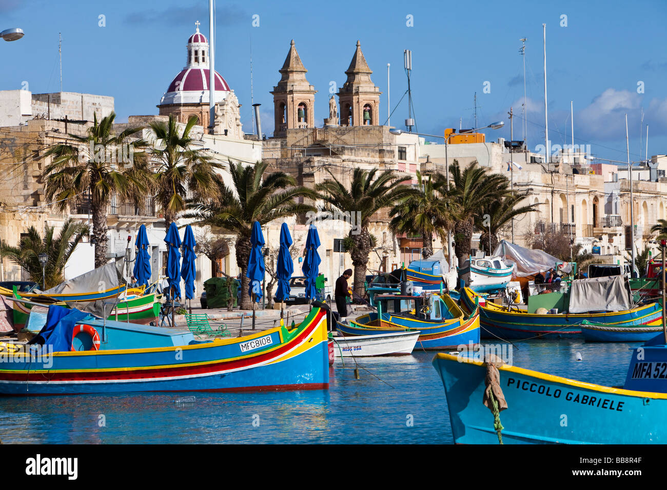 Maltese navy vessels hi-res stock photography and images - Alamy
