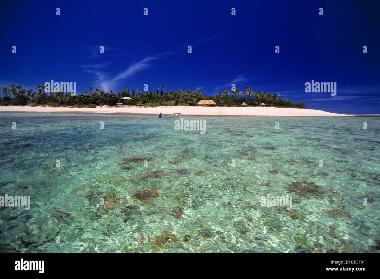 Tavarua island resort hi-res stock photography and images - Alamy