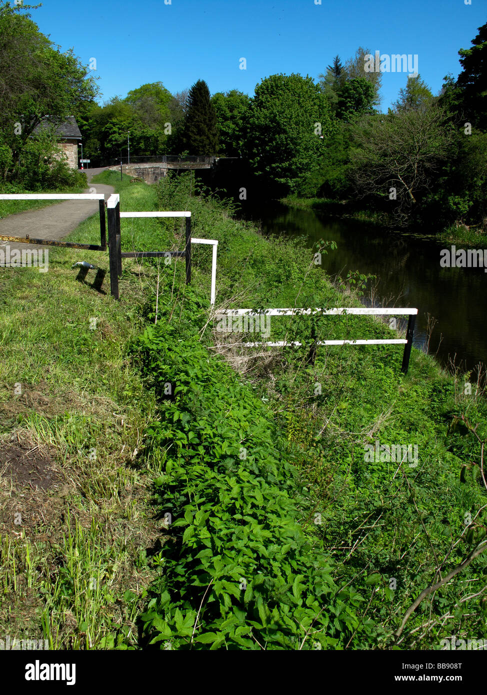 Cadder bridge Forth and Clyde canal Stock Photo - Alamy