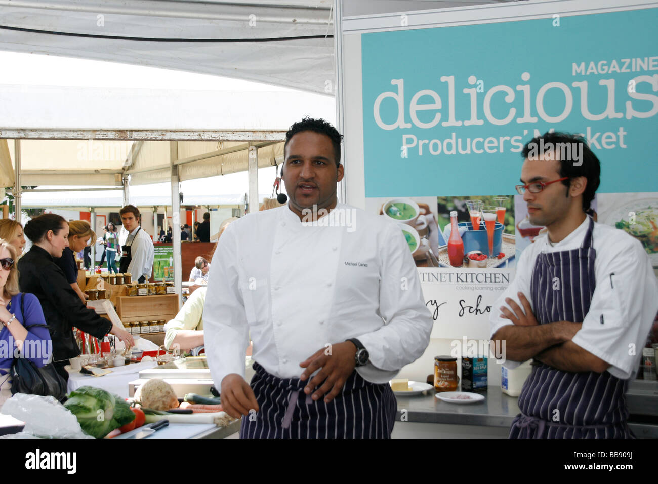 Michael caines chef hi-res stock photography and images - Alamy