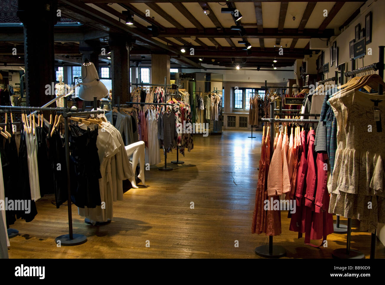Department store interior 1920s hi-res stock photography and images - Alamy