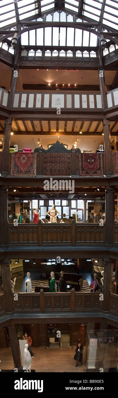 Department store interior 1920s hi-res stock photography and images - Alamy