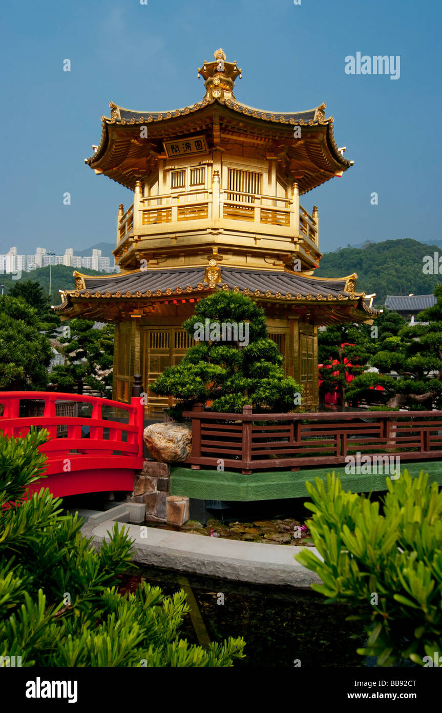 asia china hong kong Chi lin nunnery pagoda 2008 Stock Photo - Alamy