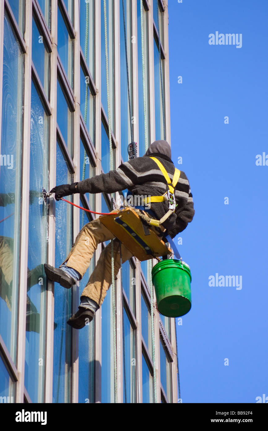 Downtown feature hi-res stock photography and images - Alamy