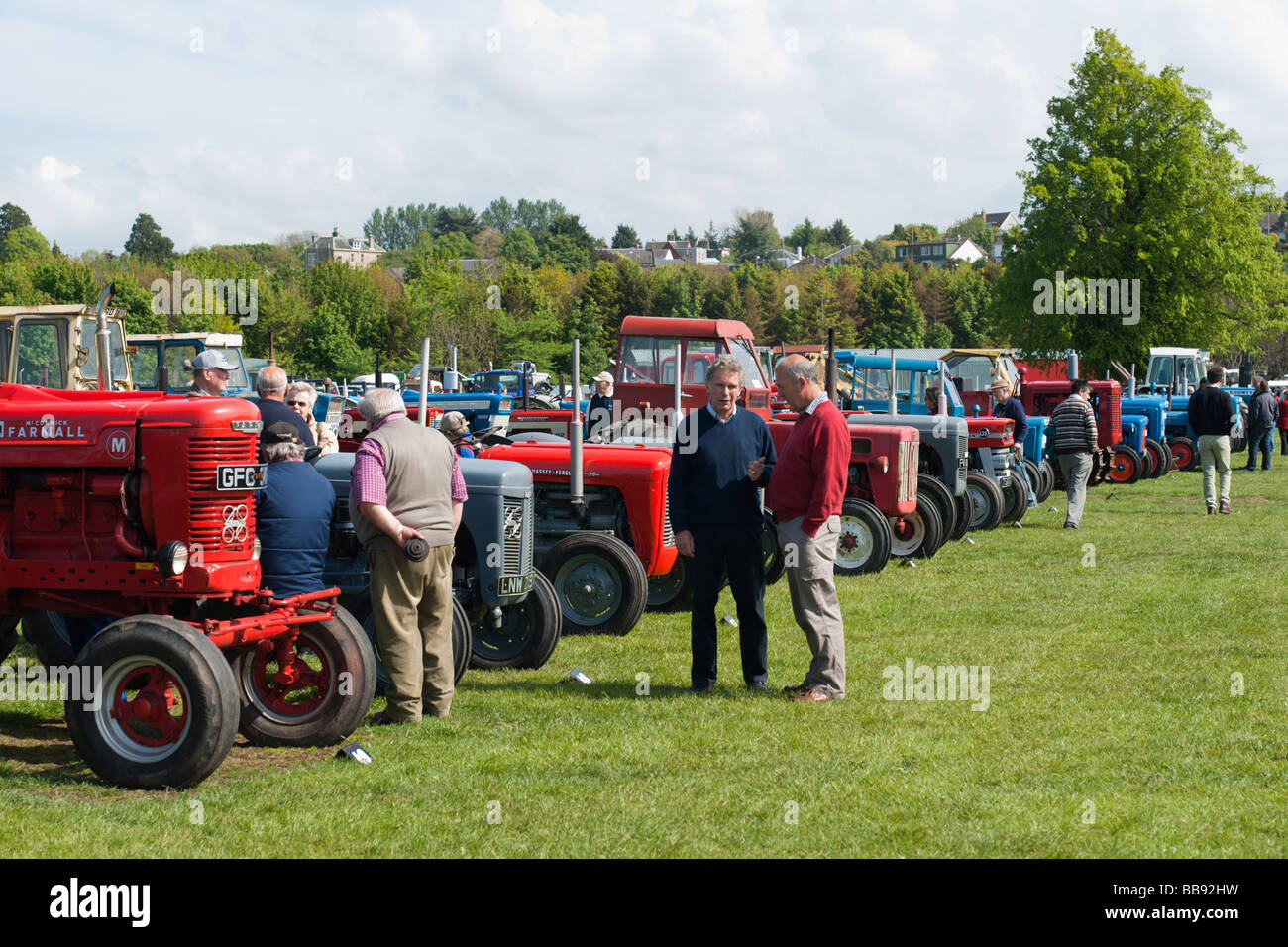Line Up Of Tractors High Resolution Stock Photography and Images - Alamy