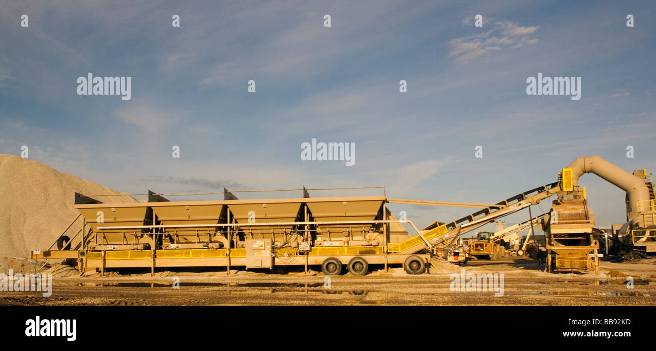 Cement factory open pit mining hi-res stock photography and images - Alamy