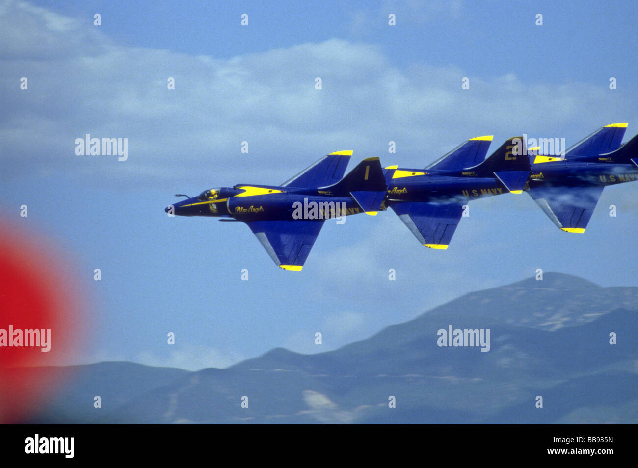 Us navy jet hi-res stock photography and images - Alamy