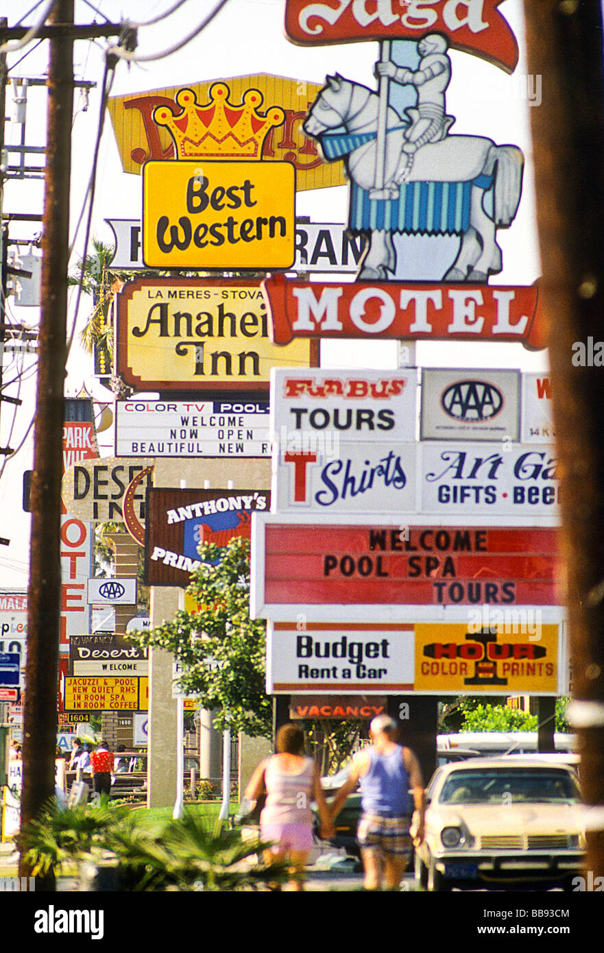 Visual Clutter Stock Photos & Visual Clutter Stock Images - Alamy