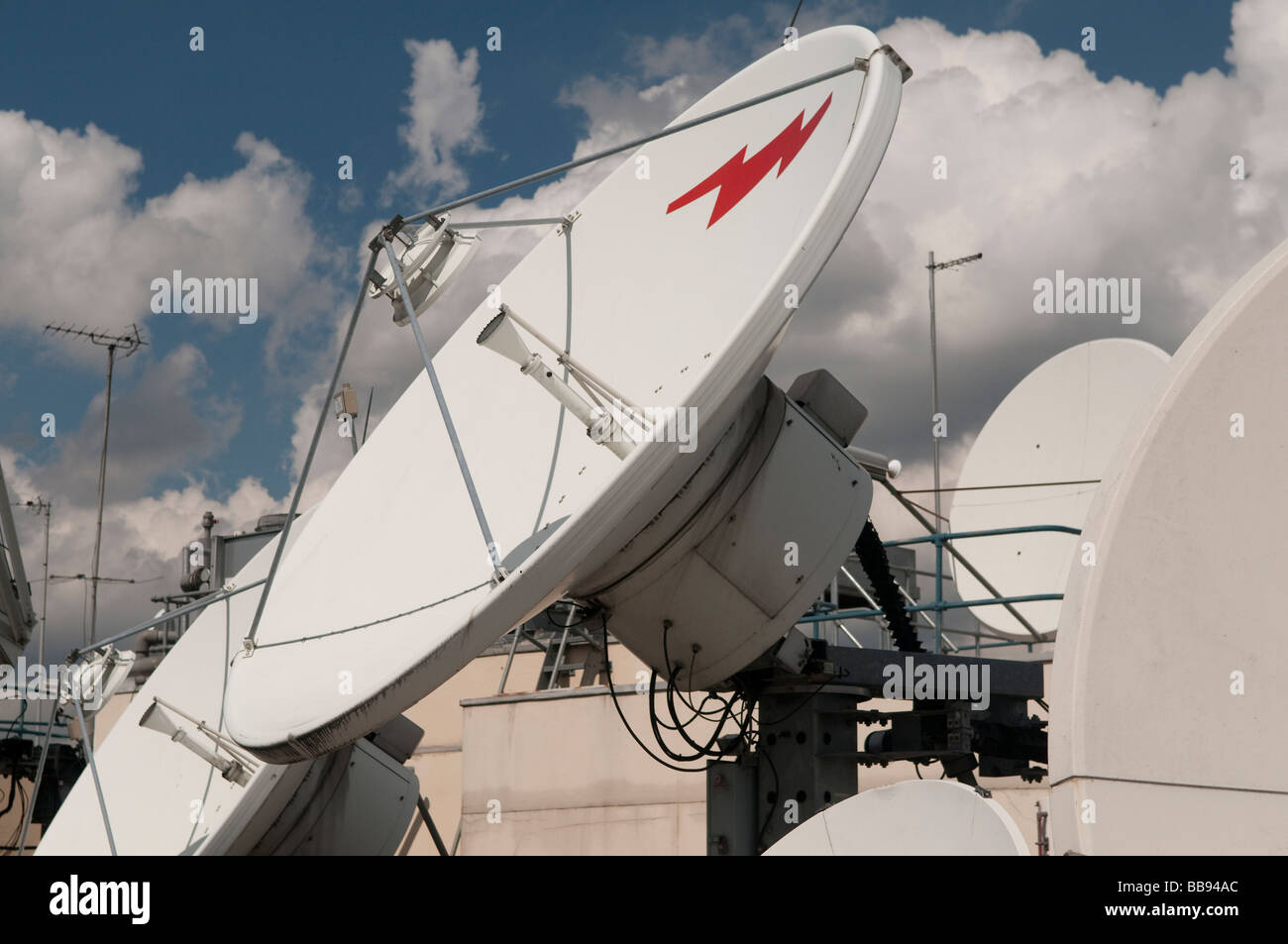 Outside broadcast satellite dishes hi-res stock photography and images ...