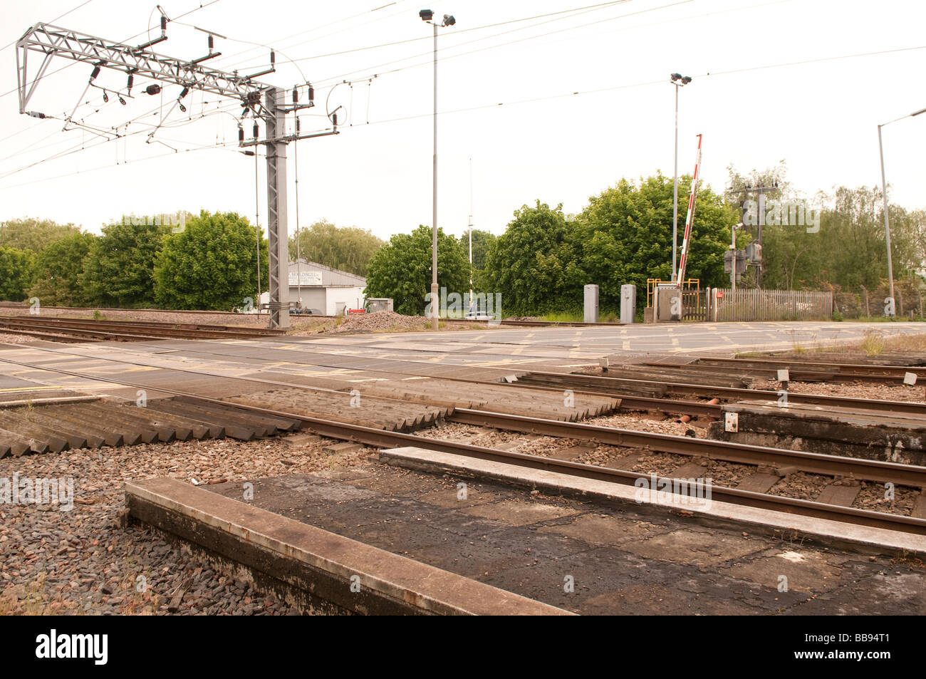 Level crossing uk hi-res stock photography and images - Alamy