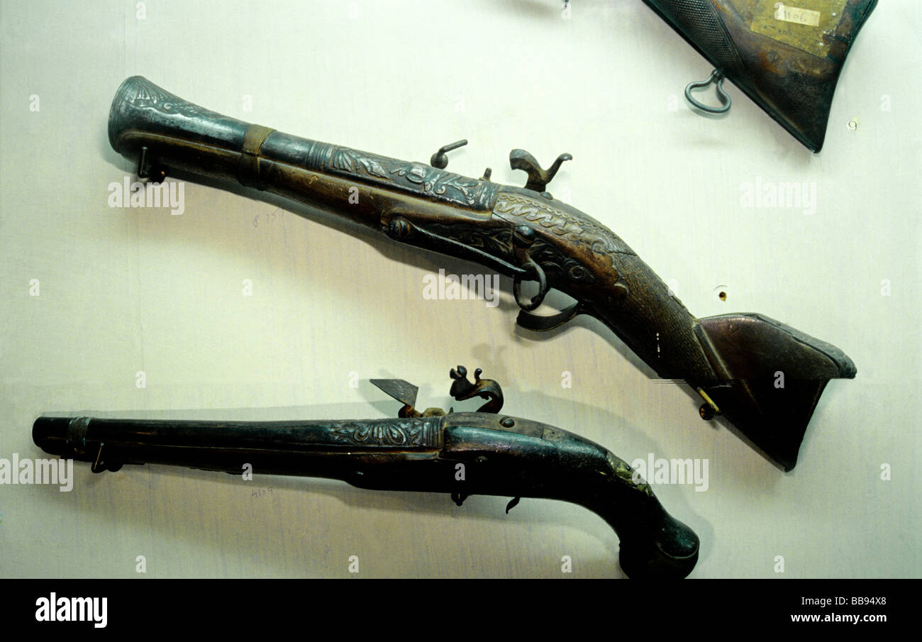 MATCH LOCK GUNS IN STATE MUSEUM HYDERABAD ANDHRA PRADESH Stock Photo ...