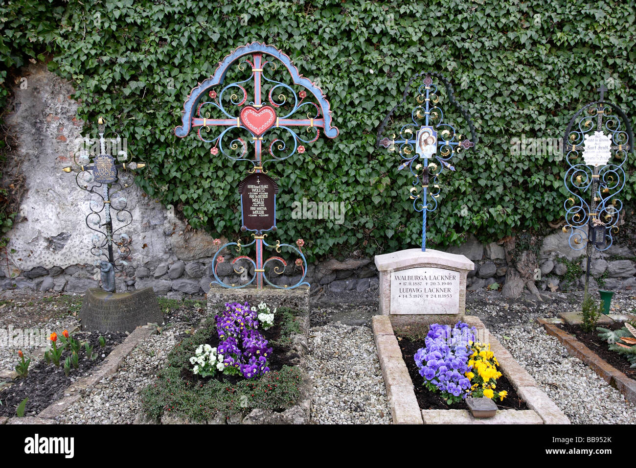 Bavarian cemetry grave headstones wasserburg germany german hi-res ...