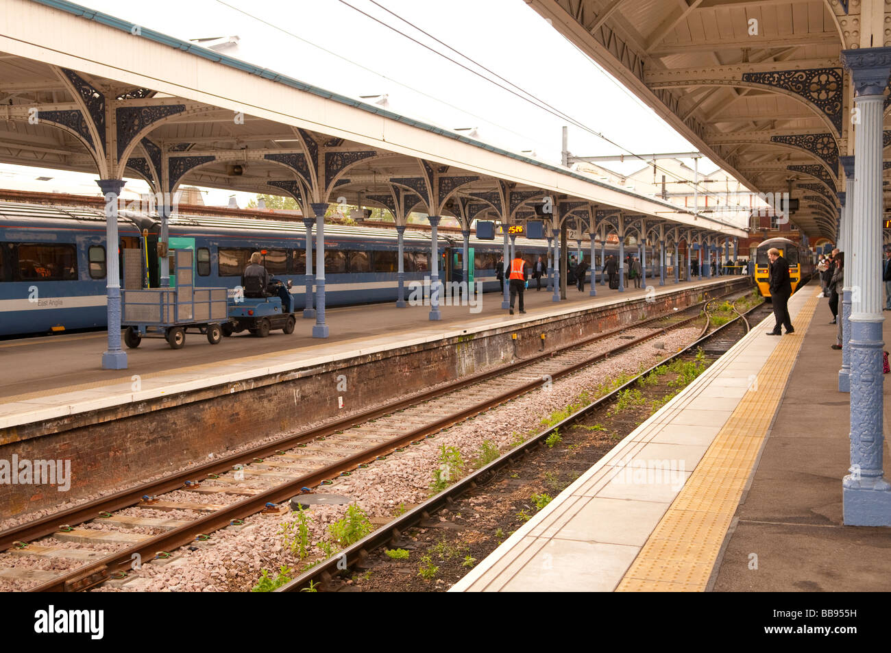 Railway tracks at Norwich mainline station Terminus with canopies ...